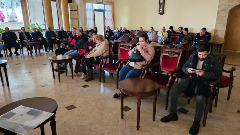 Homepage - Adopt a Refugee Family